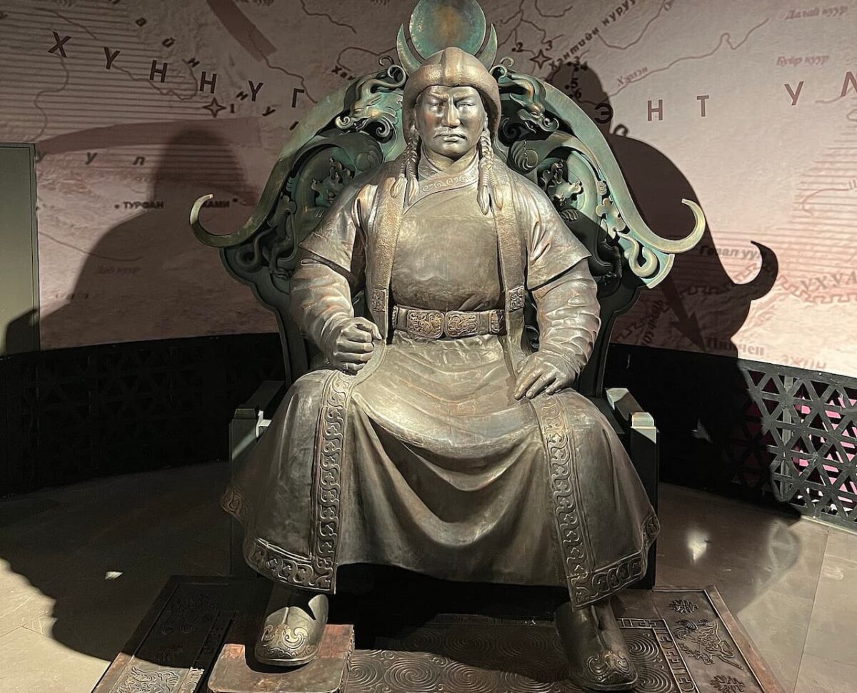 Modun, the ruthless founder of the Xiongnu Empire who gave absurd ...