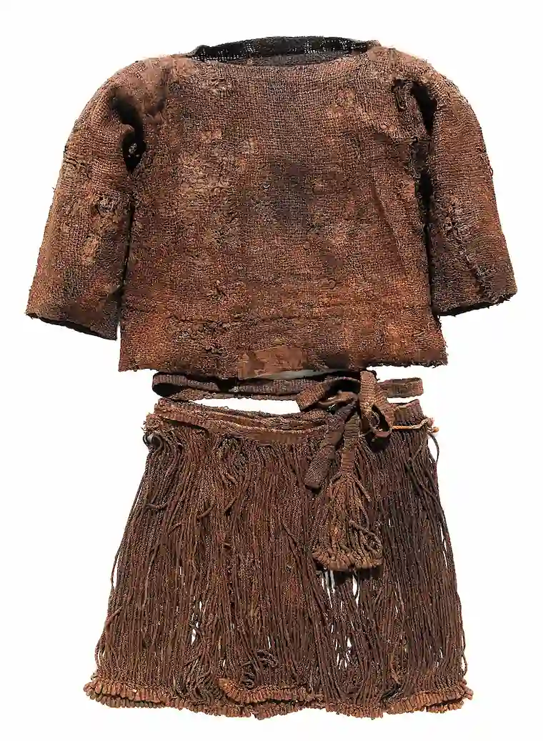 The Mystery of the Egtved Girl: the Bronze Age teenager who crossed ...