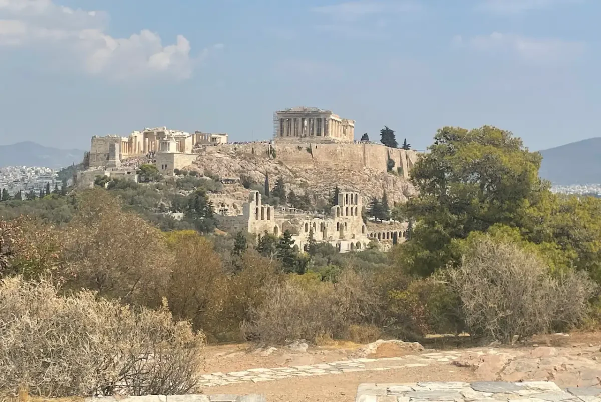 Greek Acropolises, Neither Democratic Refuges nor Residences of ...